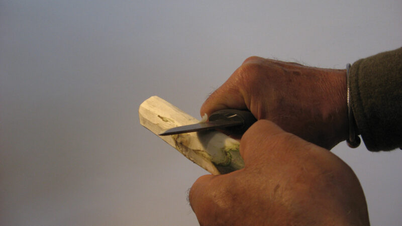 Whittling Techniques - Grit